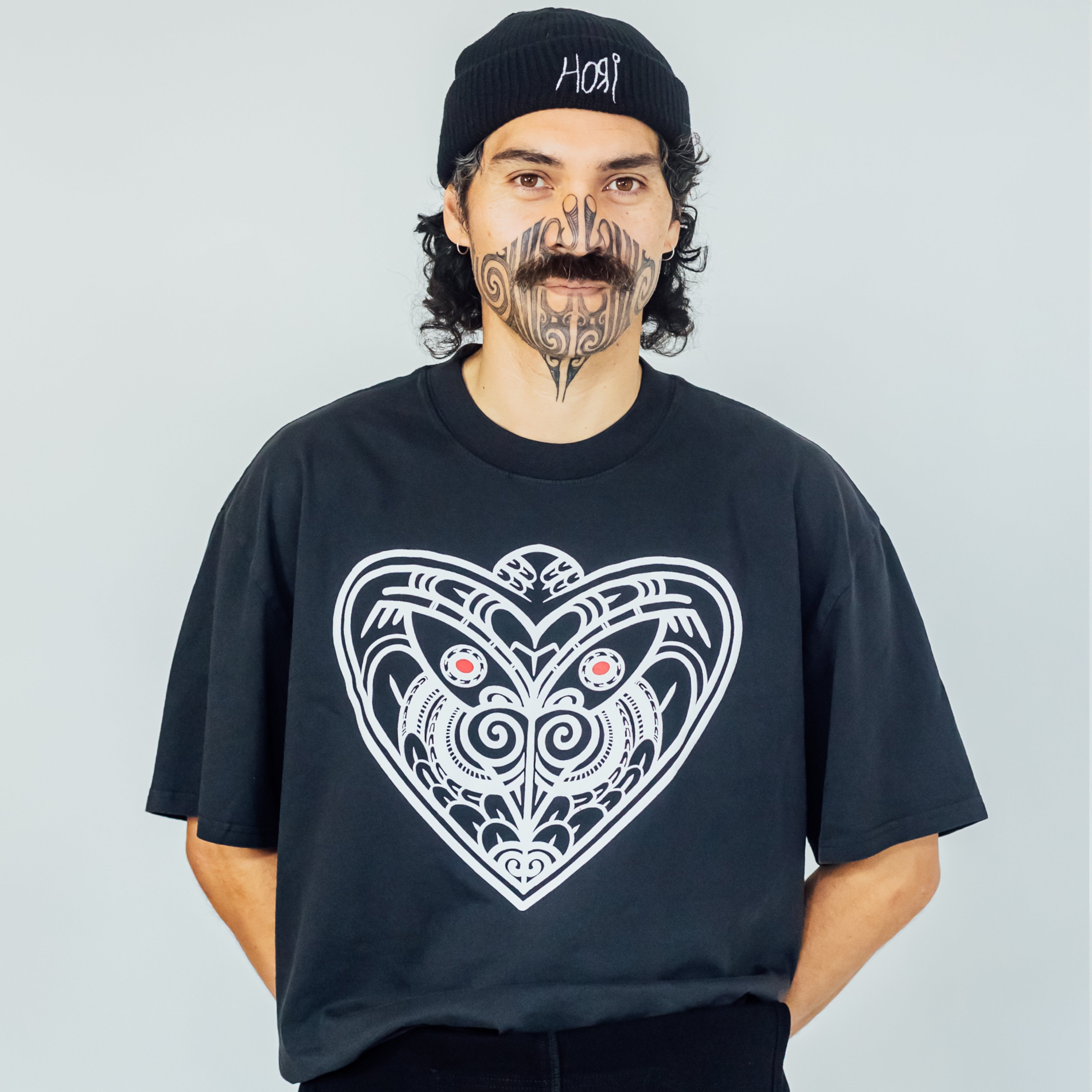 POHO KERERU TEE – THE HORI