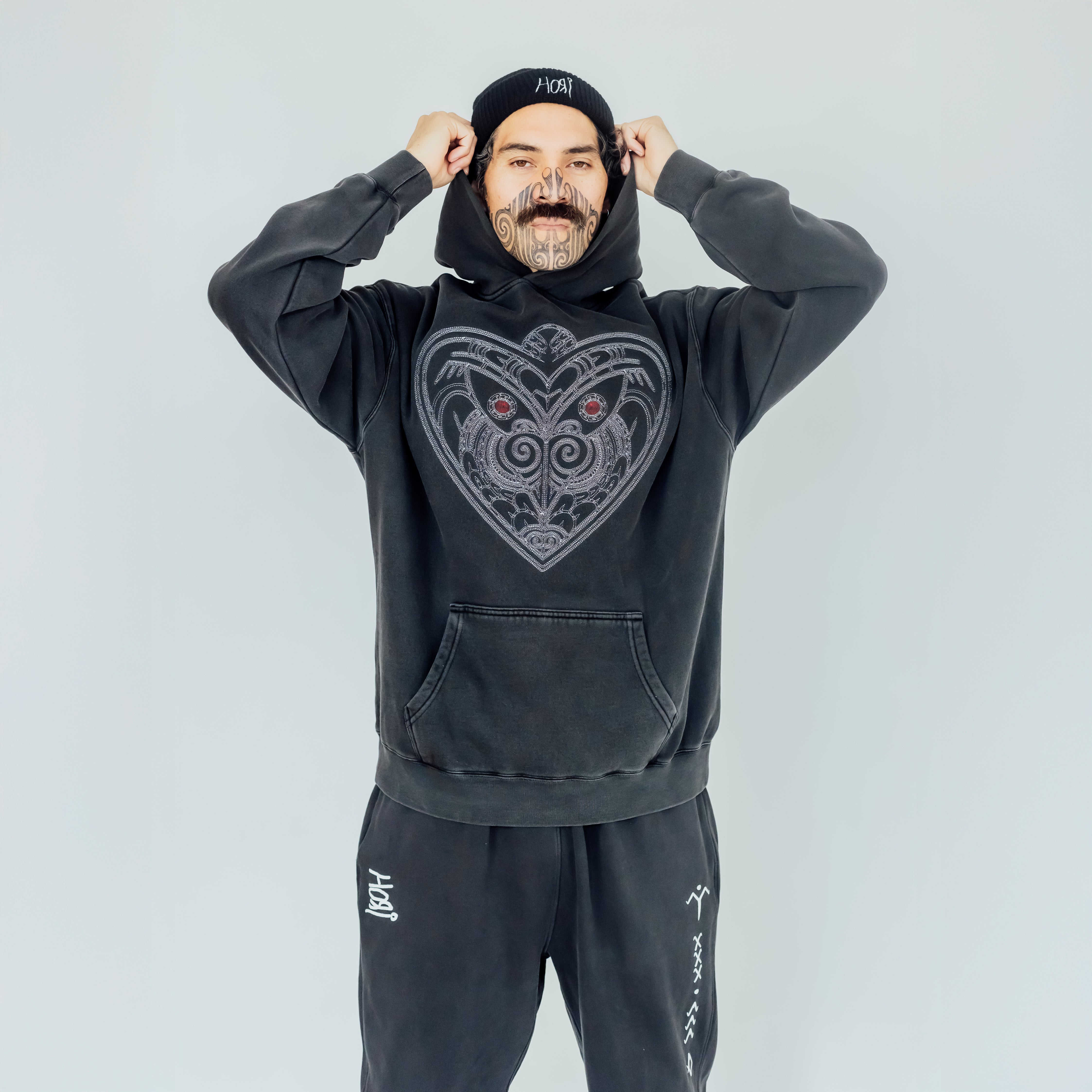 POHO KERERU HOODIE – THE HORI